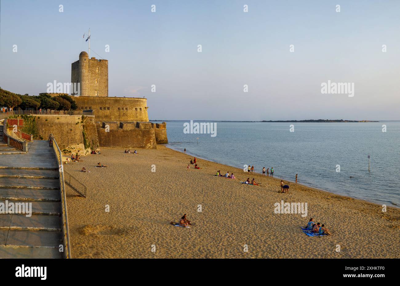France, Charente Maritime, Fouras les Bains, the beach and the fort of ...