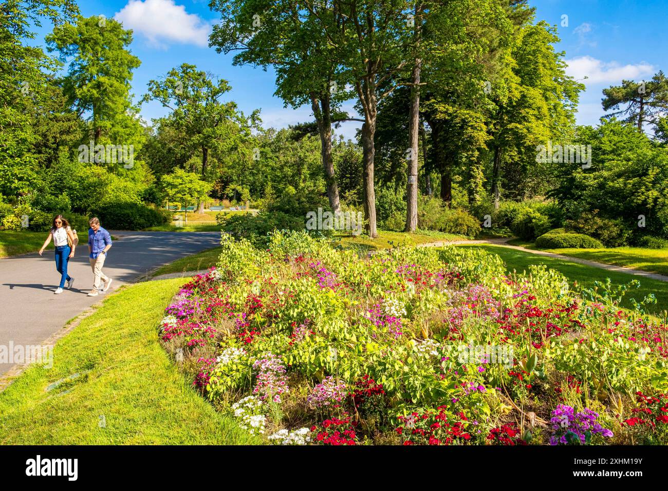 Pre catalan paris hi-res stock photography and images - Alamy