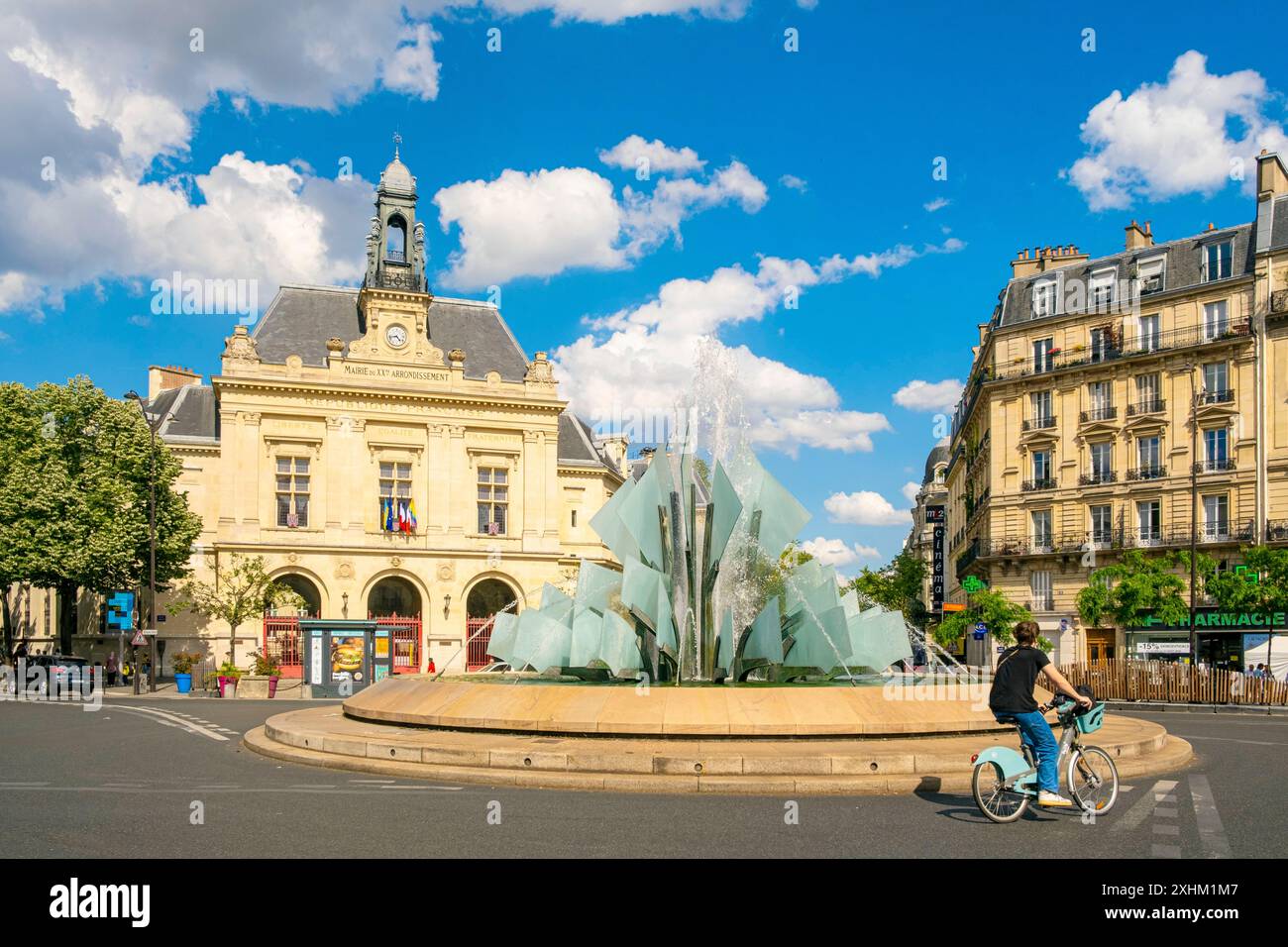 Place gambetta paris hi-res stock photography and images - Alamy