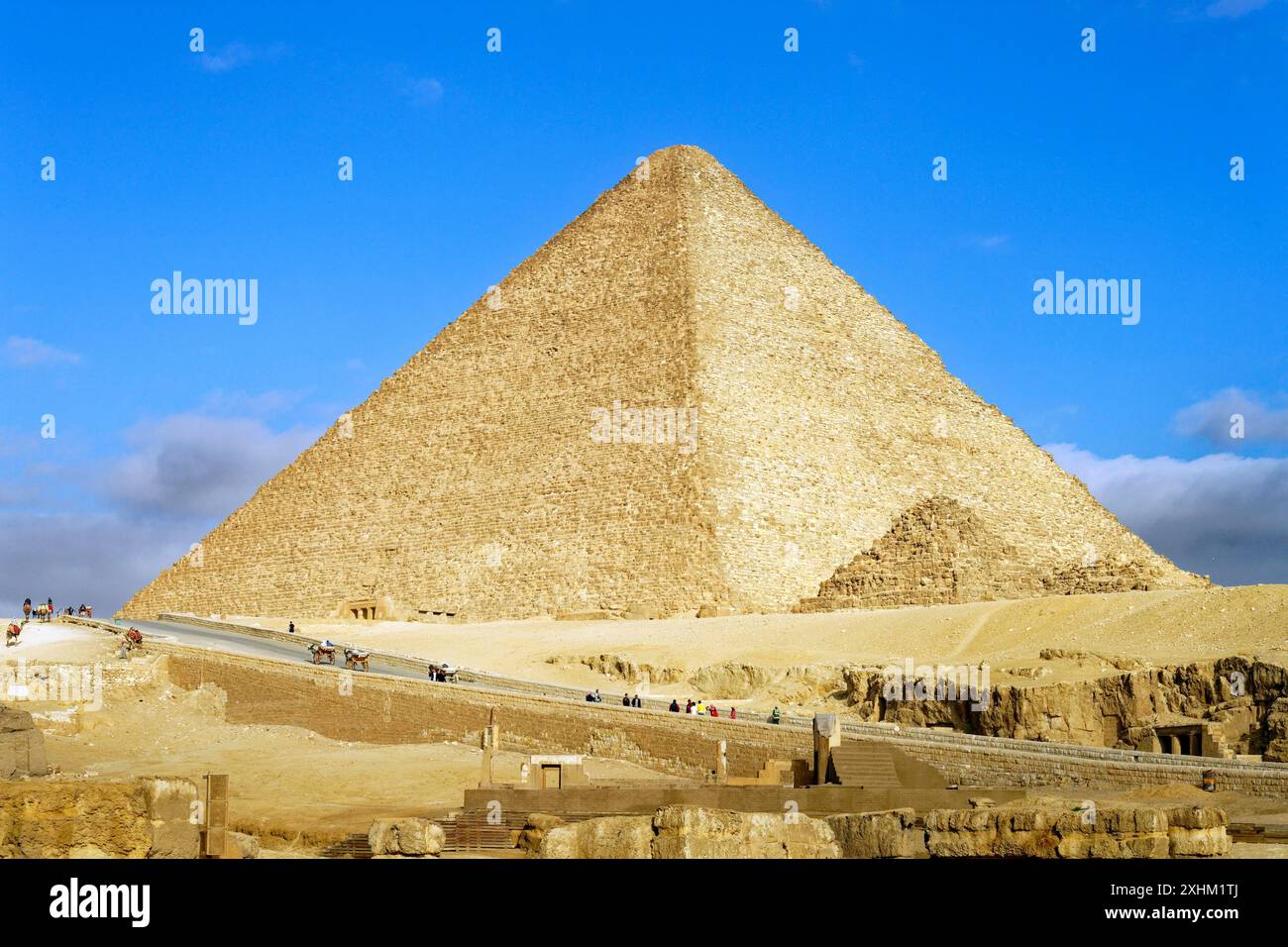 Egypt, Cairo, Giza, listed as World Heritage by UNESCO, the Cheops ...