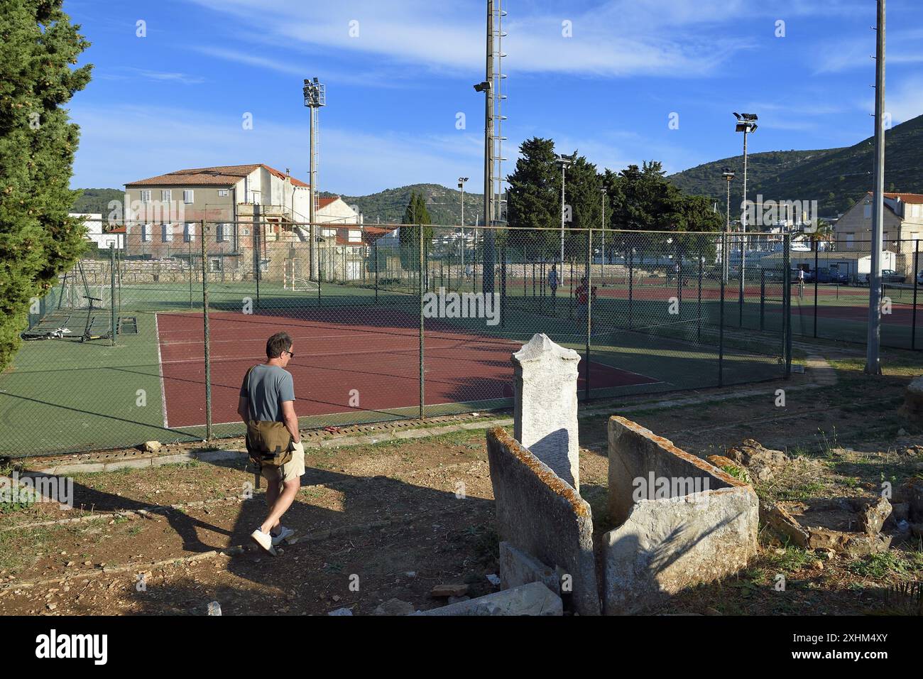 Croatia, Dalmatia, Dalmatian coast, Island of Vis, village of Vis, Luka ...