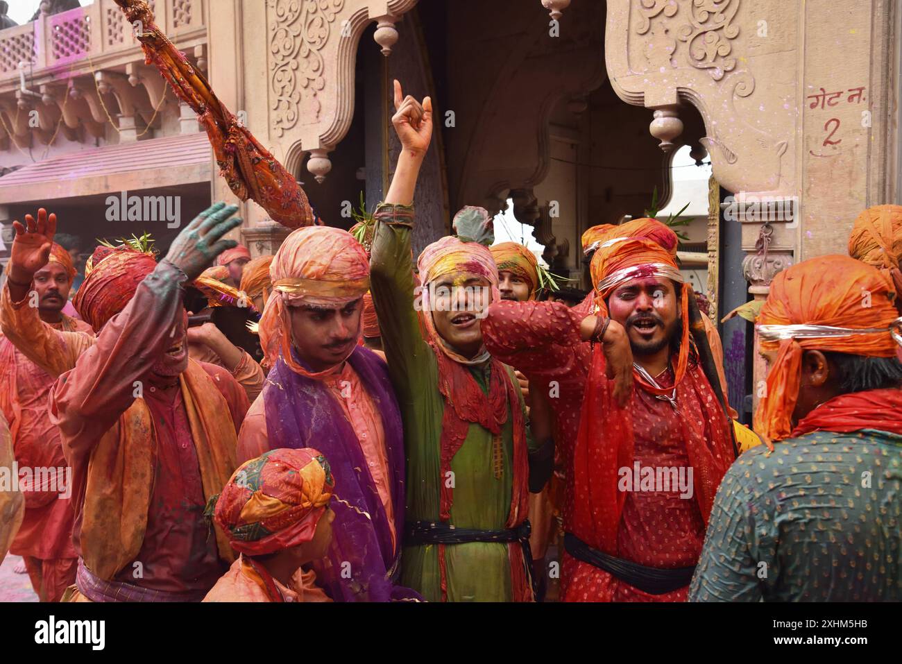 India, Uttar Pradesh, Holi festival, Colour and spring festival ...