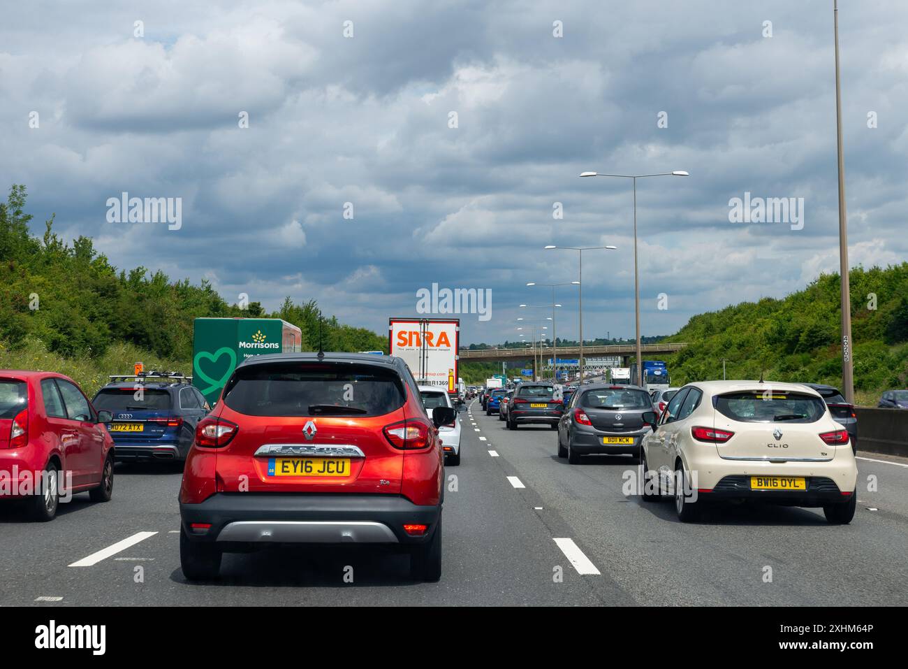 Queues of traffic on the M25 motorway heading towards the Dartford ...