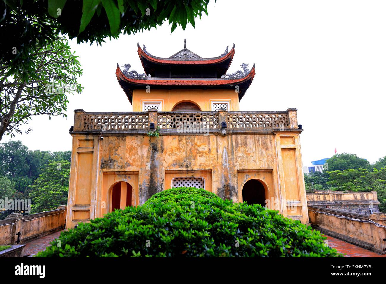 Imperial Citadel of Thang Long (Hoang Thanh Thang Long) Imperial ...