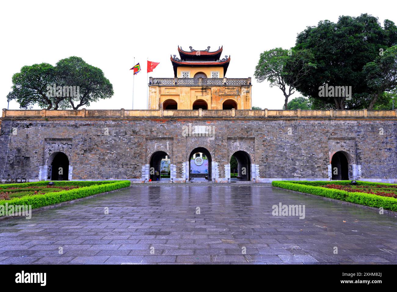 Imperial Citadel of Thang Long (Hoang Thanh Thang Long) Imperial ...