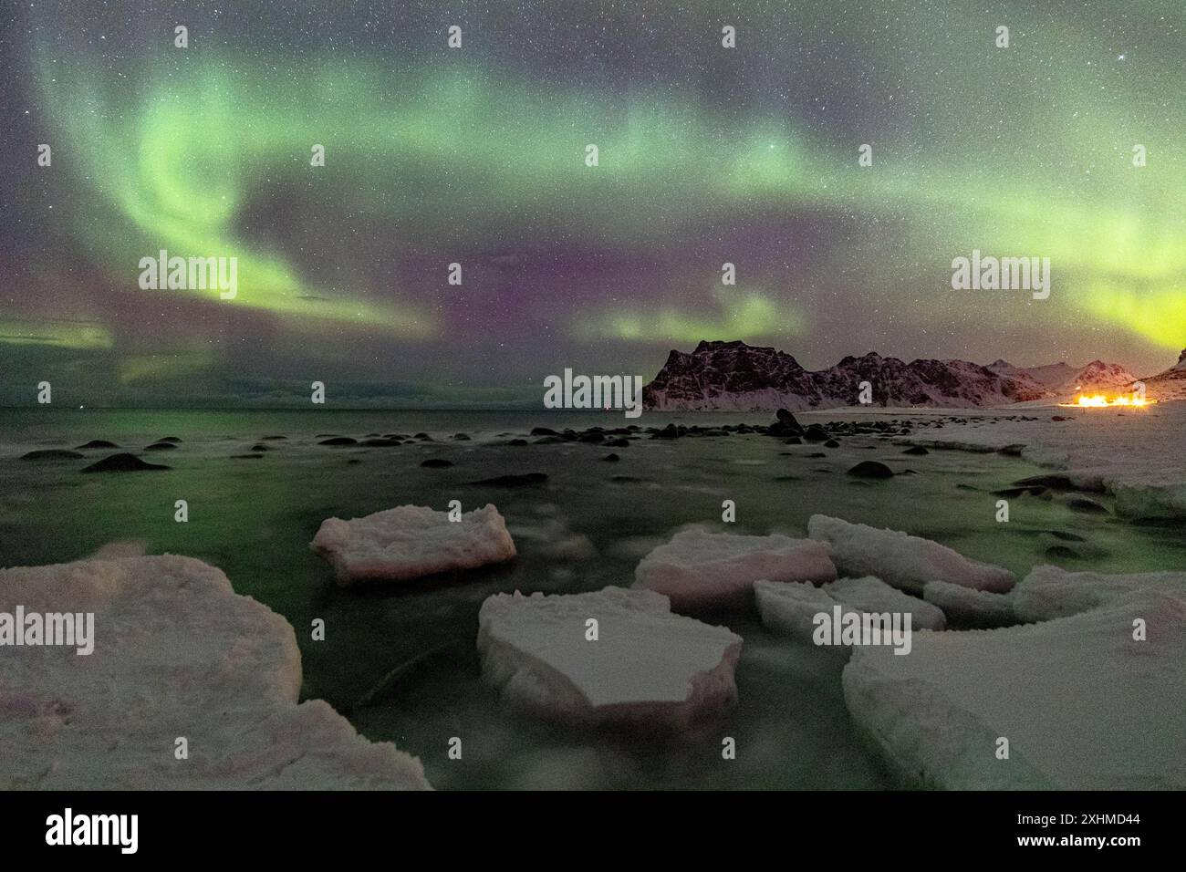 Norway arctic europe islands hi-res stock photography and images - Alamy