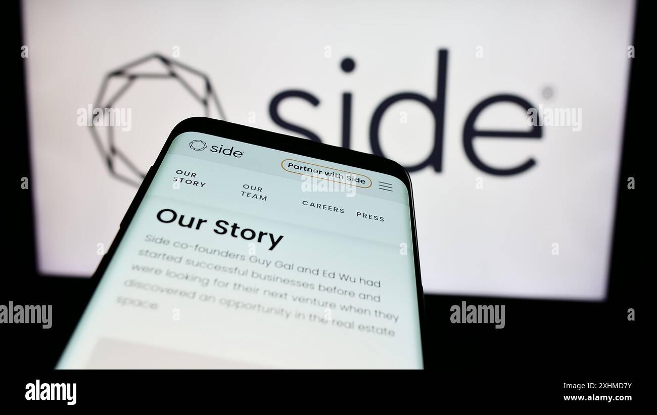 Left side page hi-res stock photography and images - Alamy