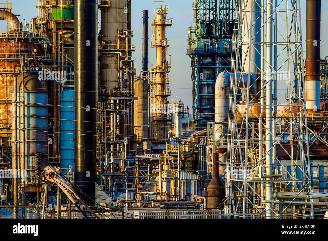 Oil and Gas refinery in Ohio Stock Photo - Alamy