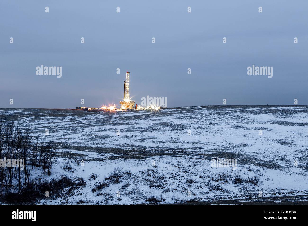 Drilling for oil in Ohio Stock Photo - Alamy