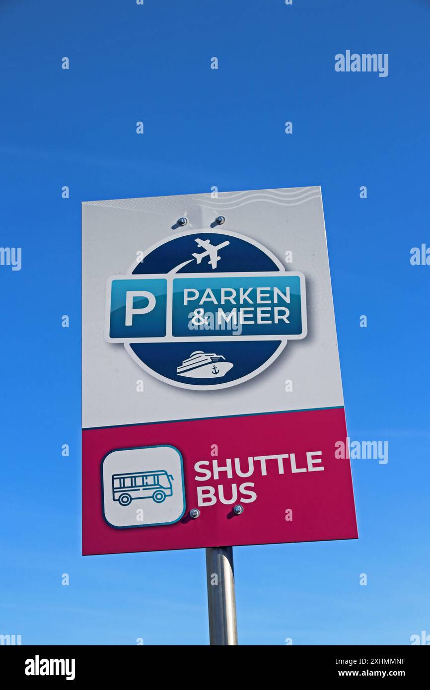 Bus terminal sign hi-res stock photography and images - Alamy