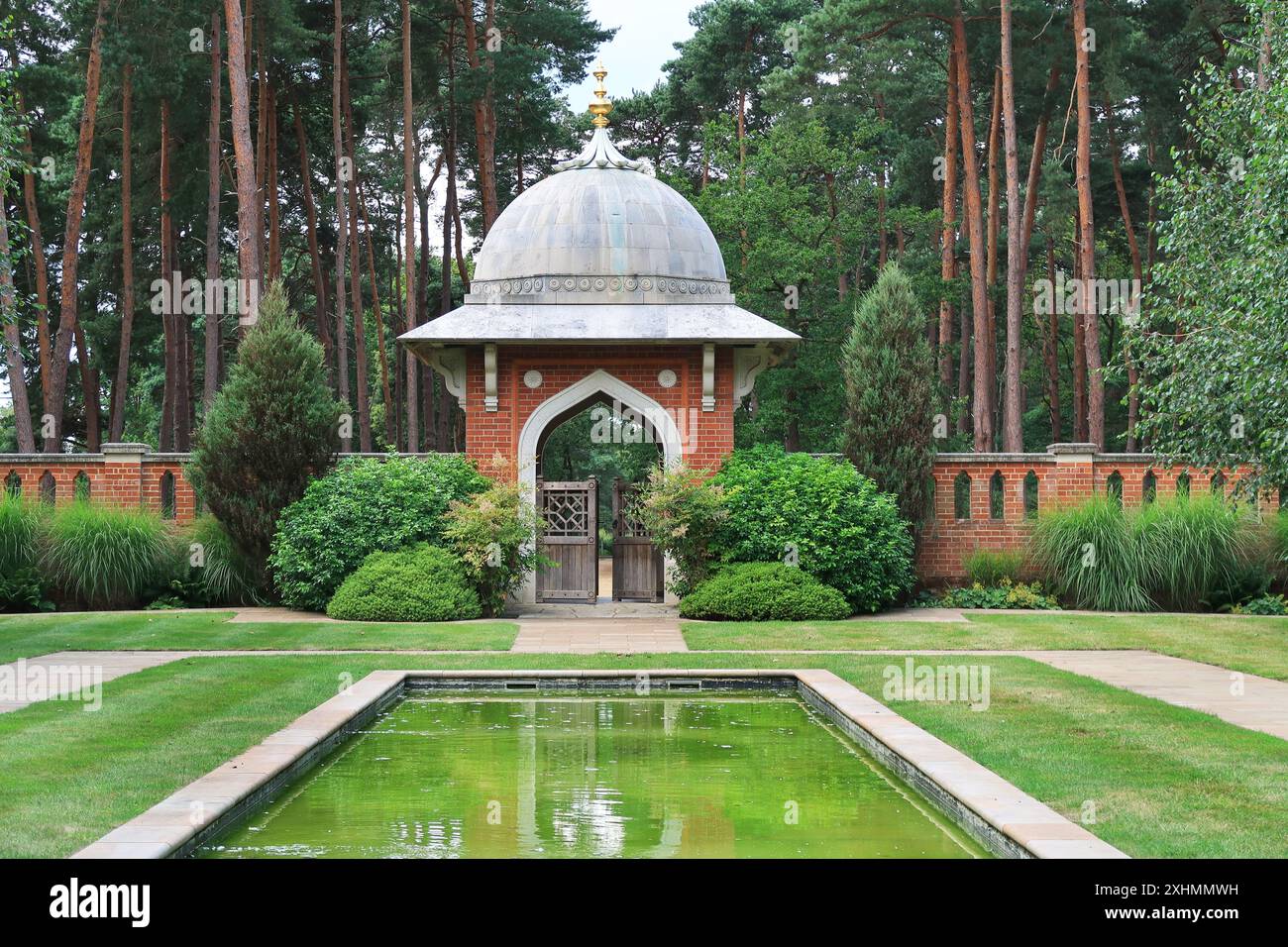 The Muslim Burial Ground and peace Garden at Horsell Common, near ...