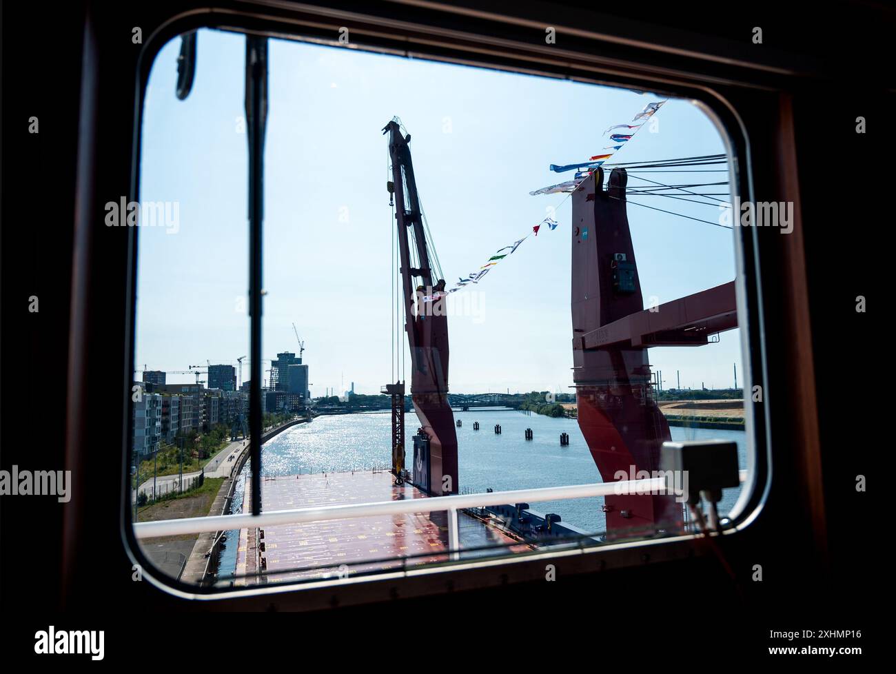 Hamburg, Germany. 15th July, 2024. View of the deck of the heavy lift ...