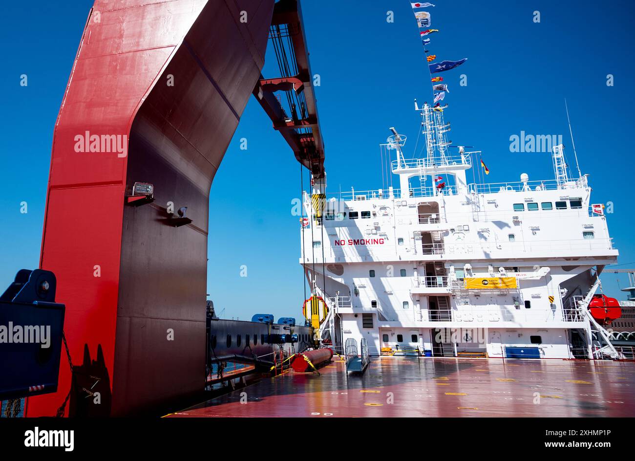 Hamburg, Germany. 15th July, 2024. View of the deck of the heavy lift ...