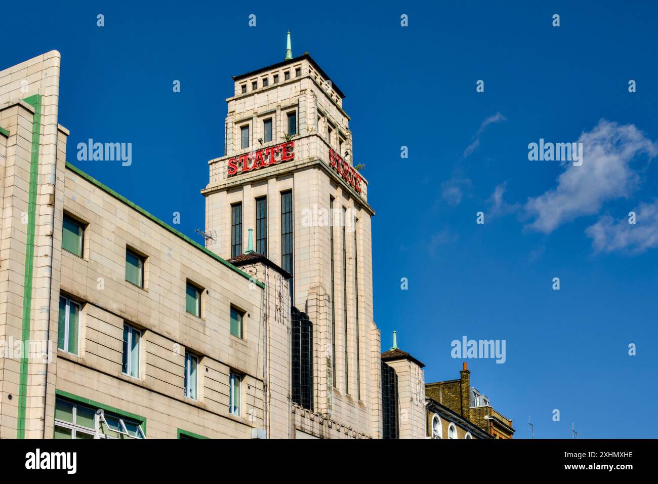 Raunch city church hi-res stock photography and images - Alamy