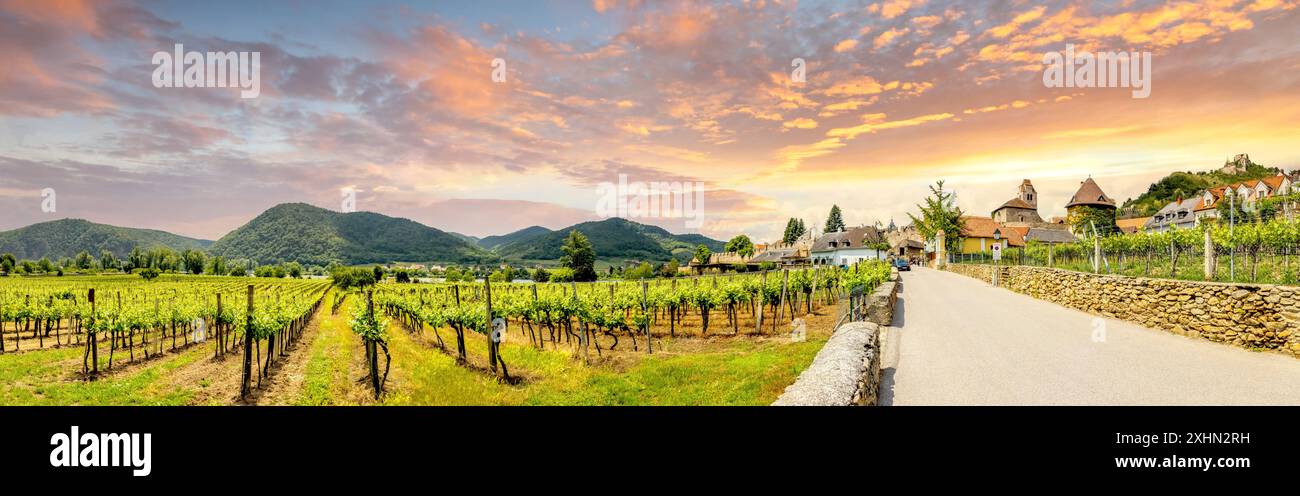 Austria lower durnstein town hi-res stock photography and images - Alamy