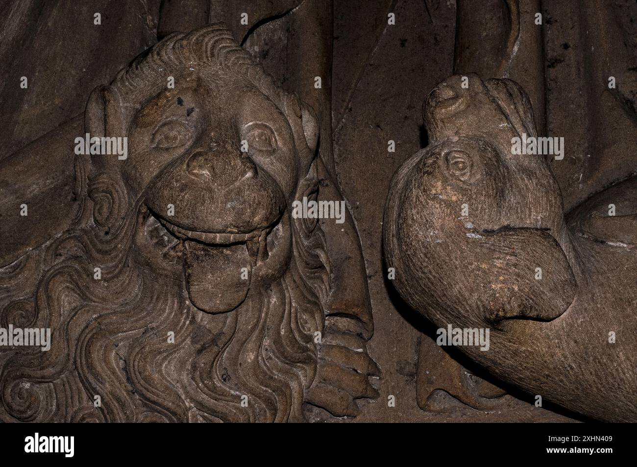 A lion and a dog guard the feet of Ruprecht III von der Pfalz (1352 ...