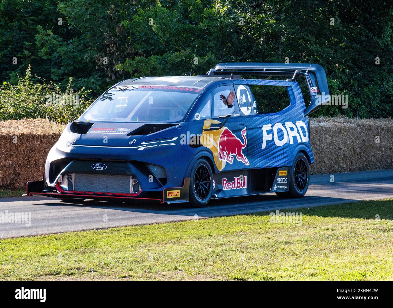 2024 goodwood festival of speed timed shootout finals hi-res stock ...