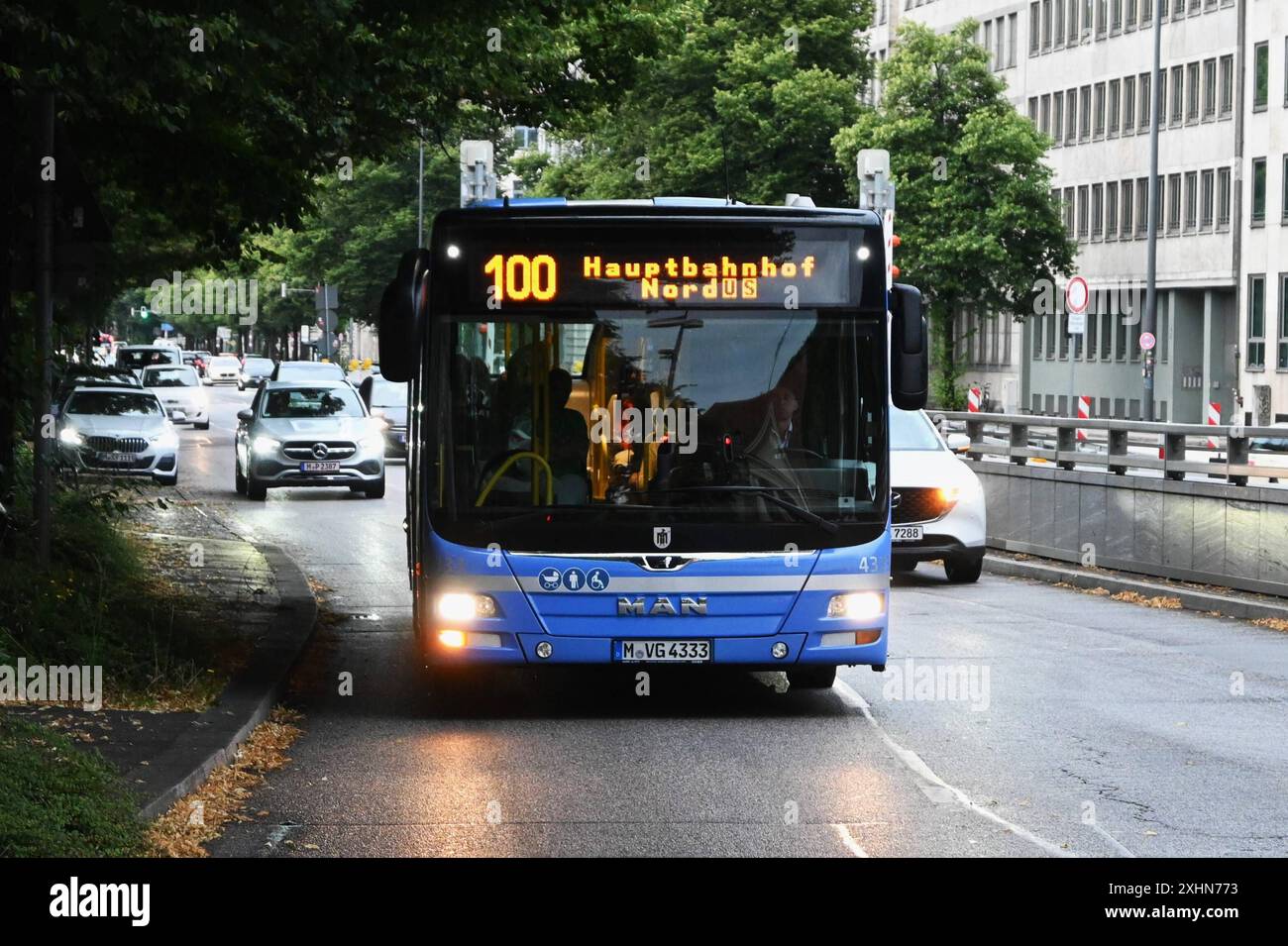 Das u bahn foto hi-res stock photography and images - Alamy