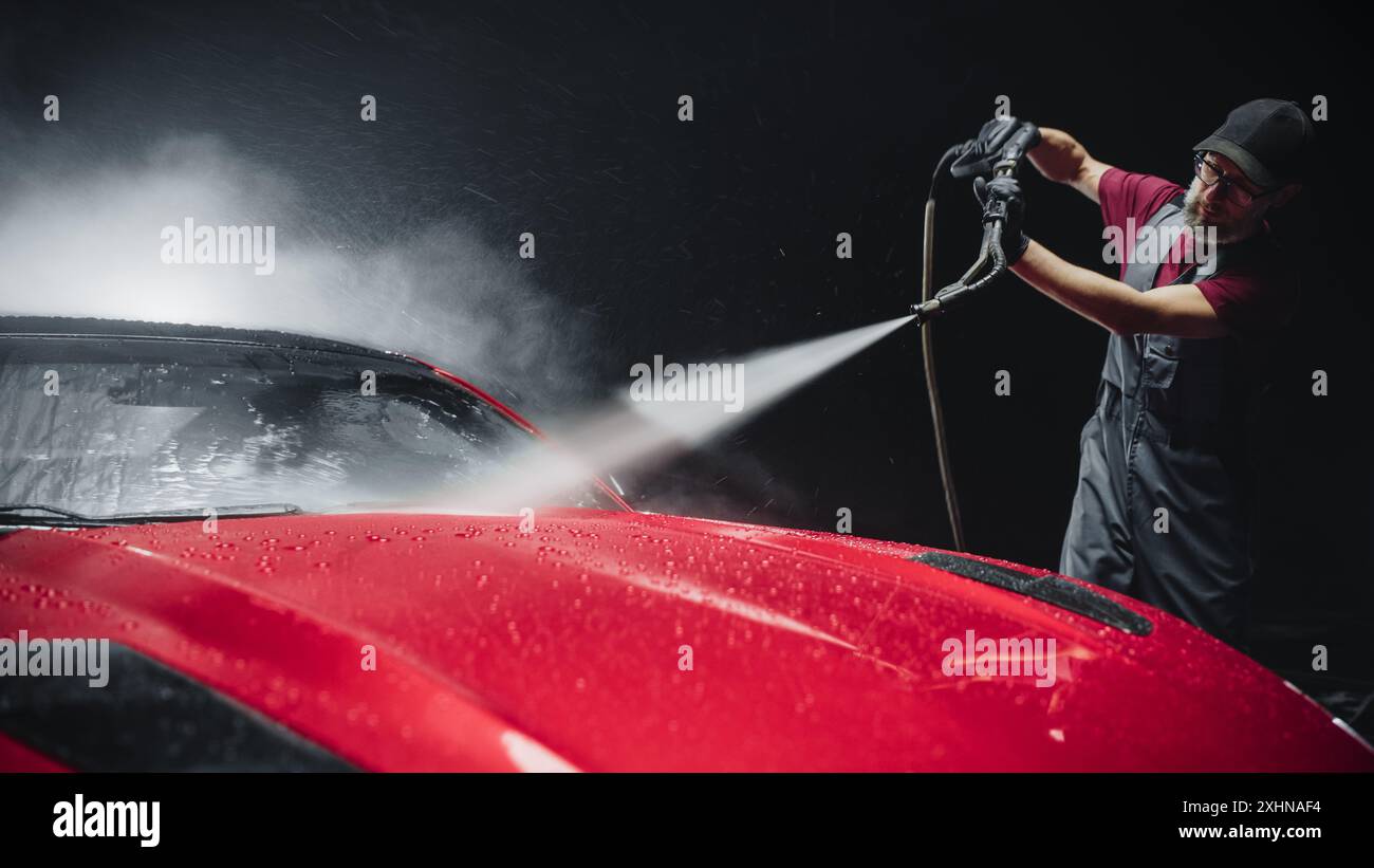 Red sportscar in car wash hi-res stock photography and images - Alamy