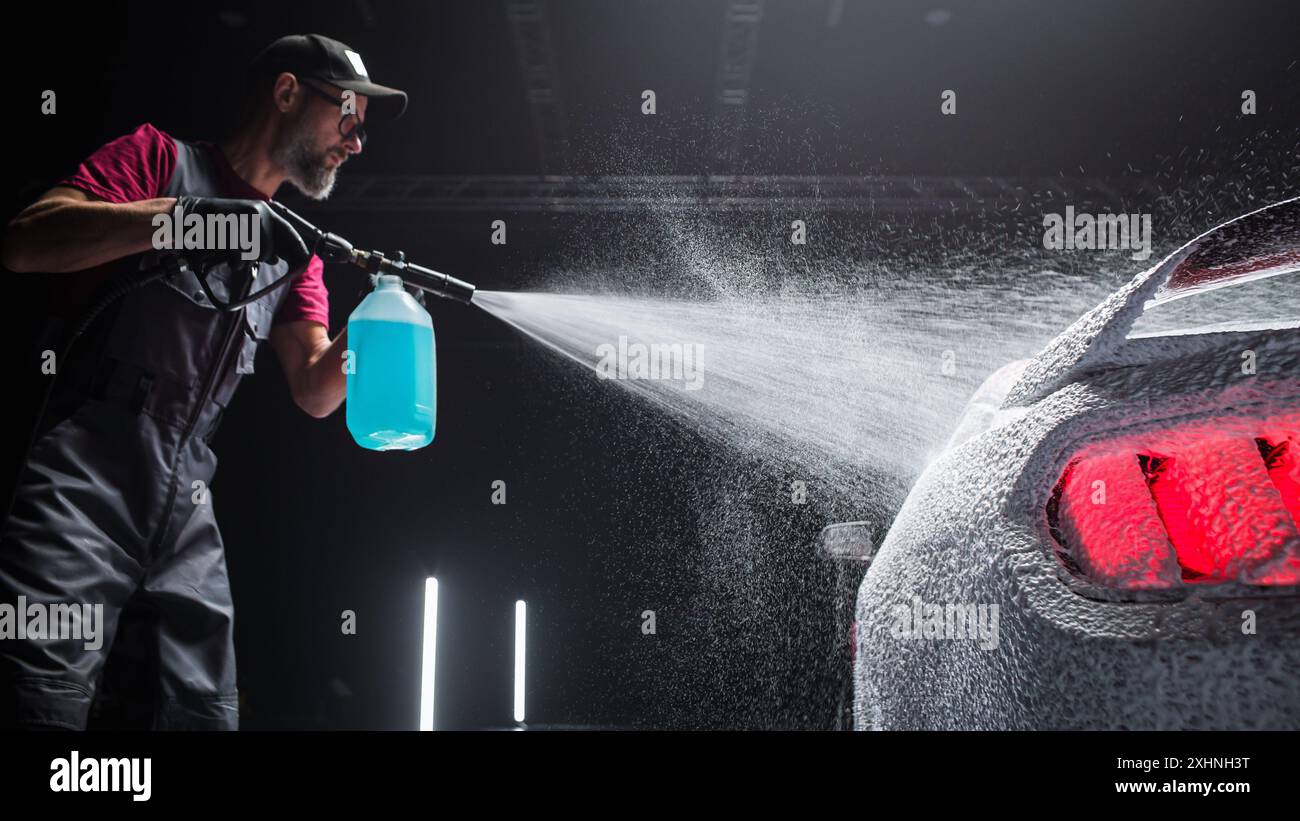 Wheel sports tuned car footage hi-res stock photography and images - Alamy