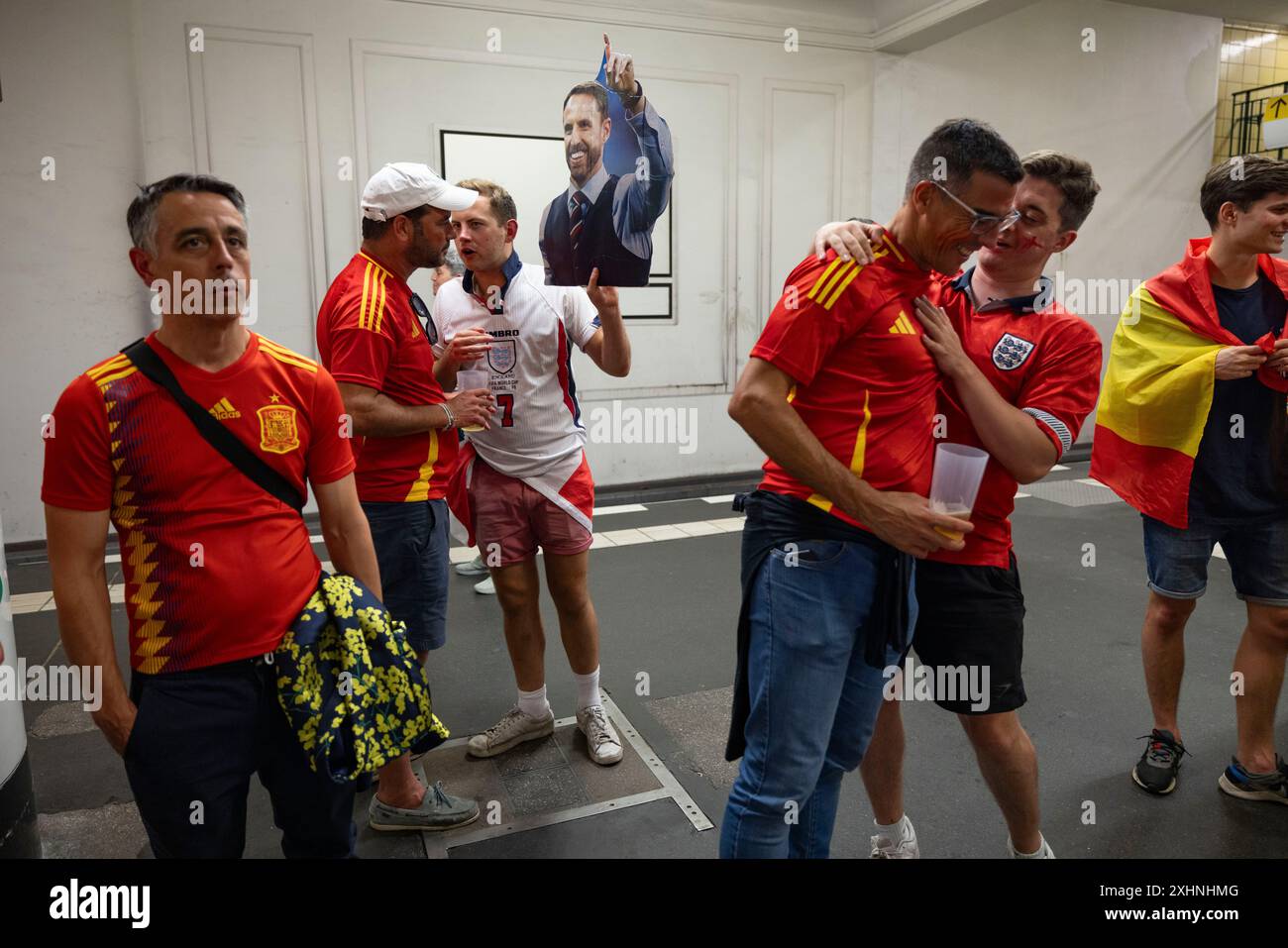England fans leaving fan zone hi-res stock photography and images - Alamy