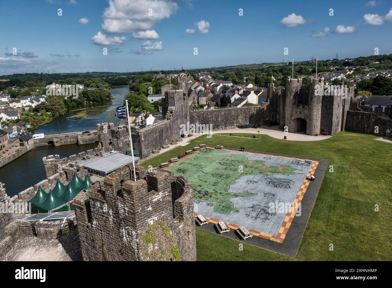 Pembroke castle cave hi-res stock photography and images - Alamy