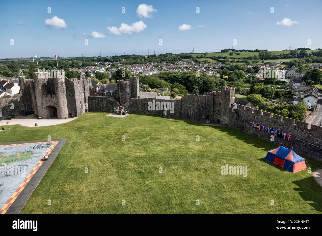 Pembroke castle cave hi-res stock photography and images - Alamy
