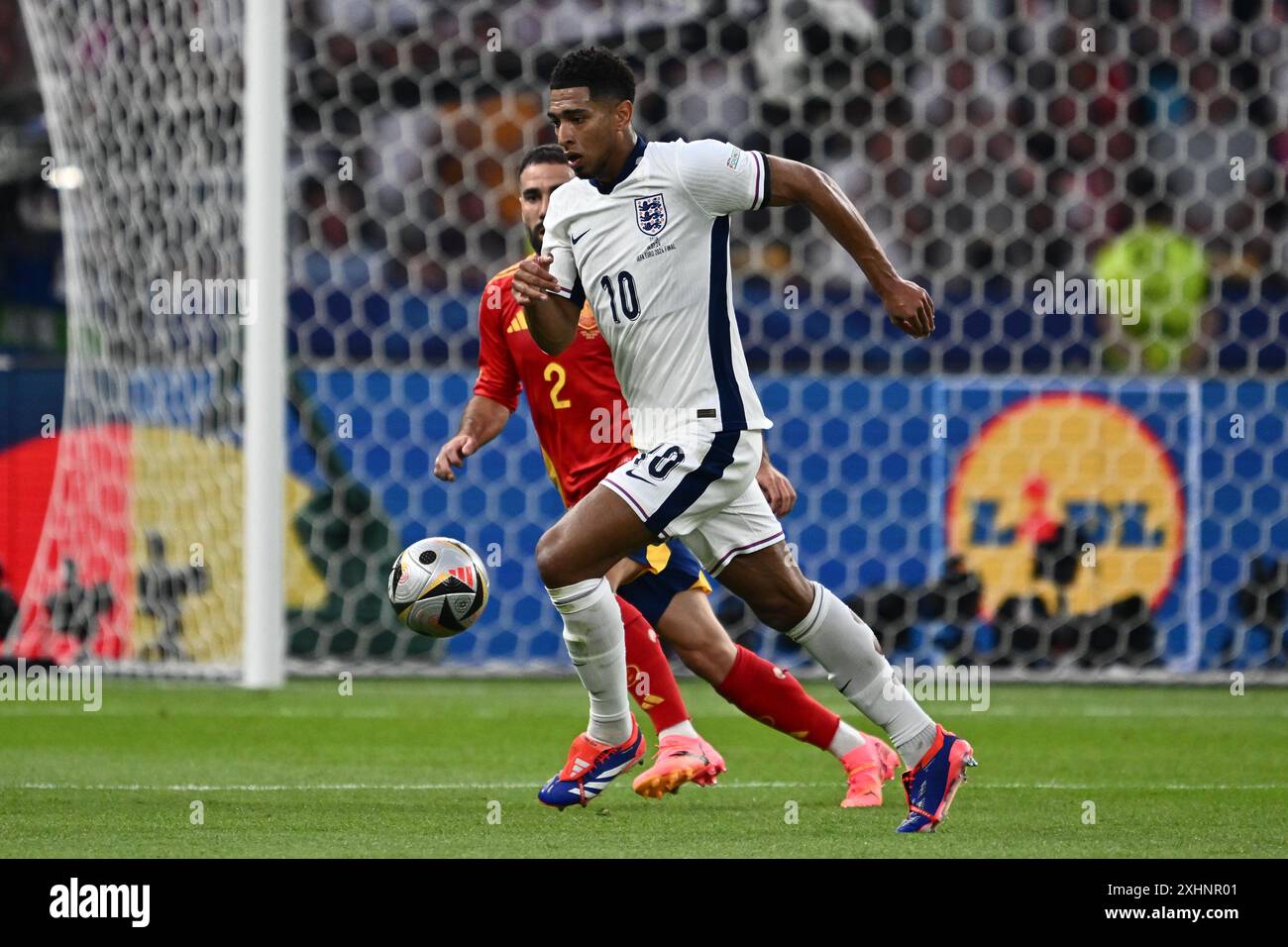 BERLIN, GERMANY - JULY 14: Jude Bellingham of England controls the ball ...