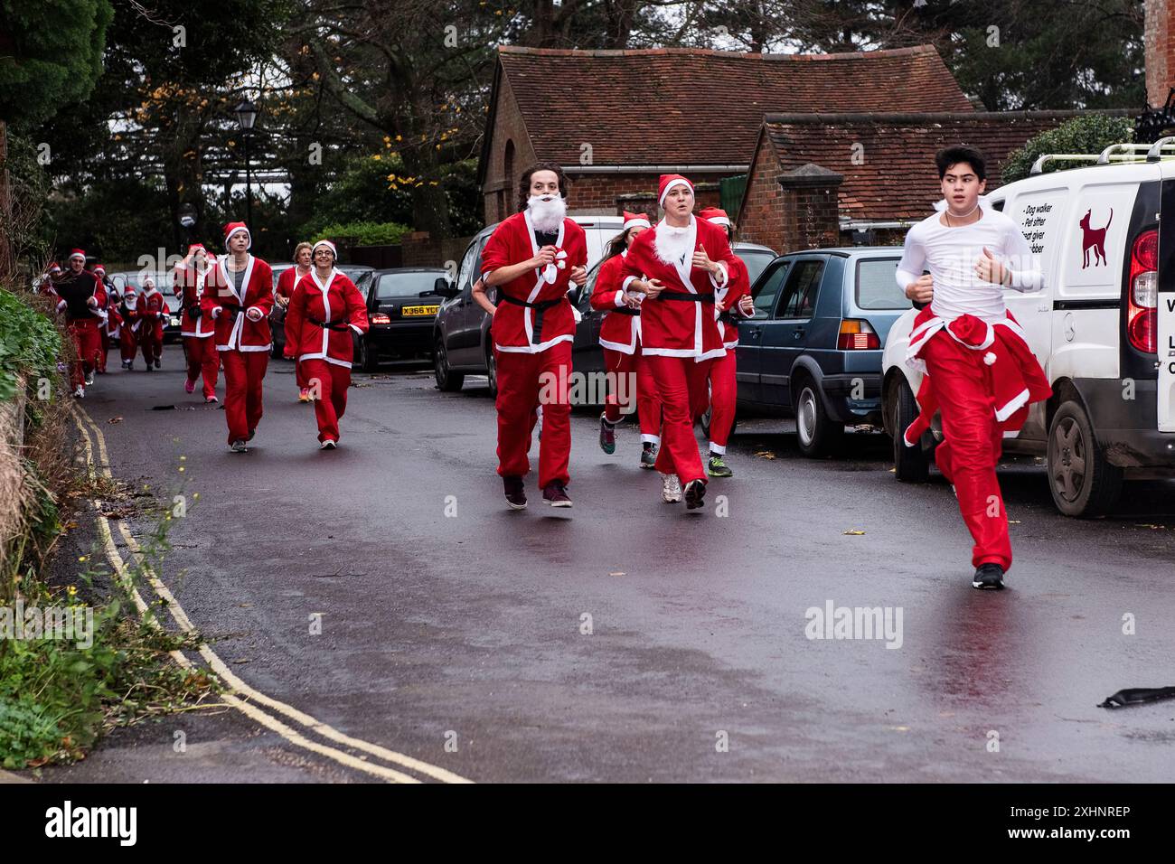 Lymington santa dash hi-res stock photography and images - Alamy