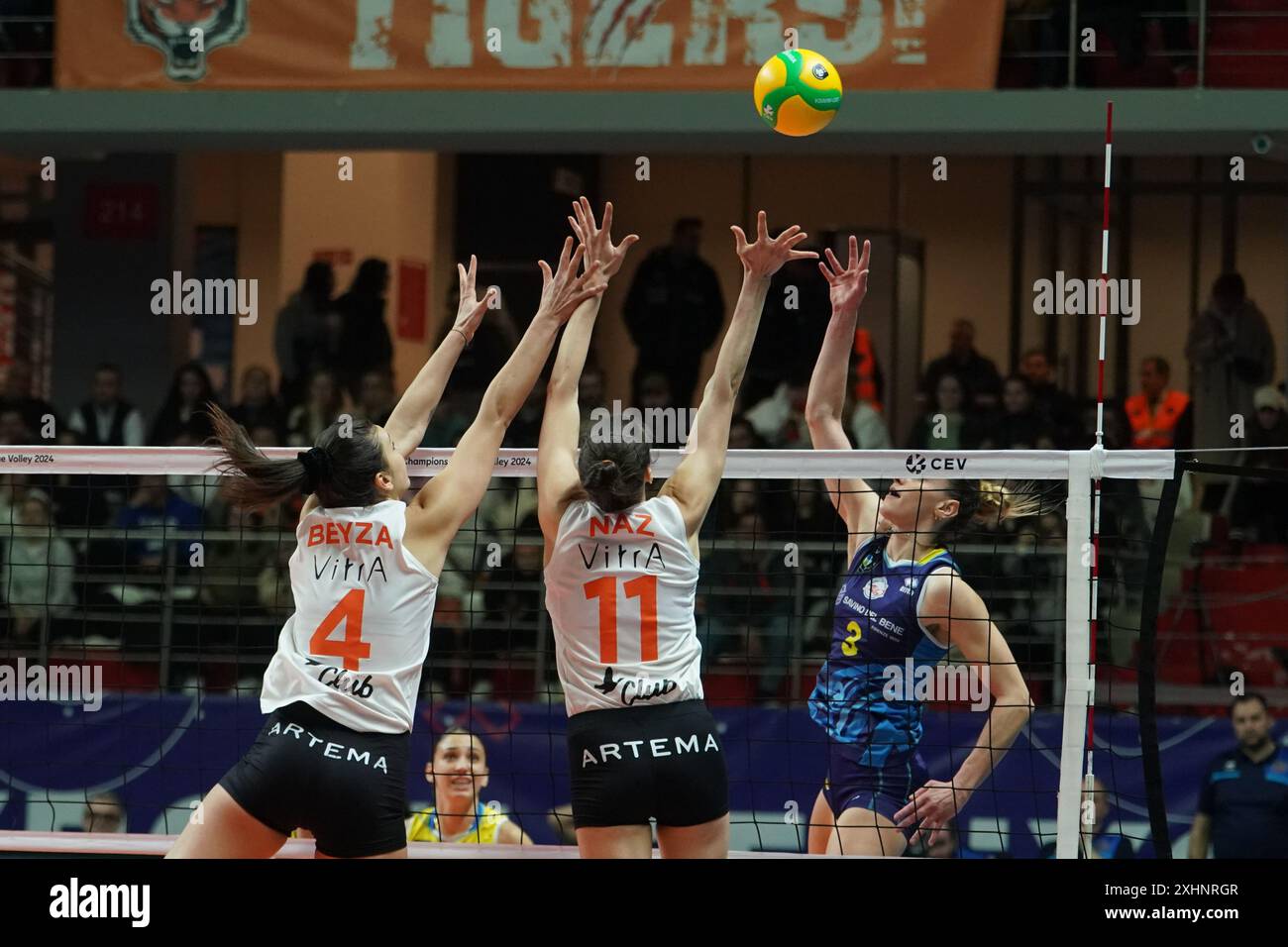 ISTANBUL, TURKIYE - FEBRUARY 21, 2024: Beyza Arici and Naz Aydemir ...