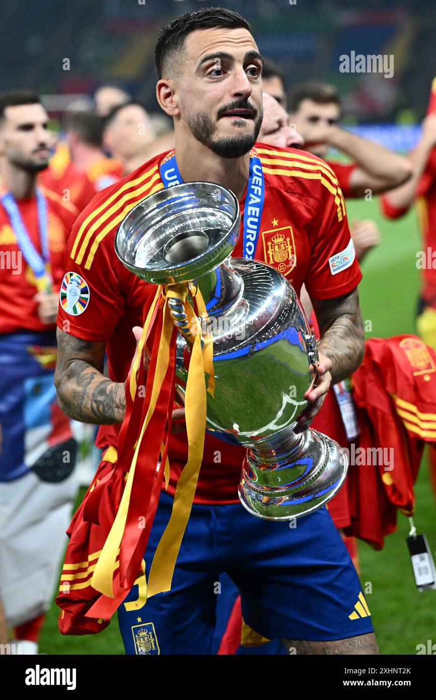 BERLIN, GERMANY - JULY 14: Joselu of Spain celebrates with the trophy ...
