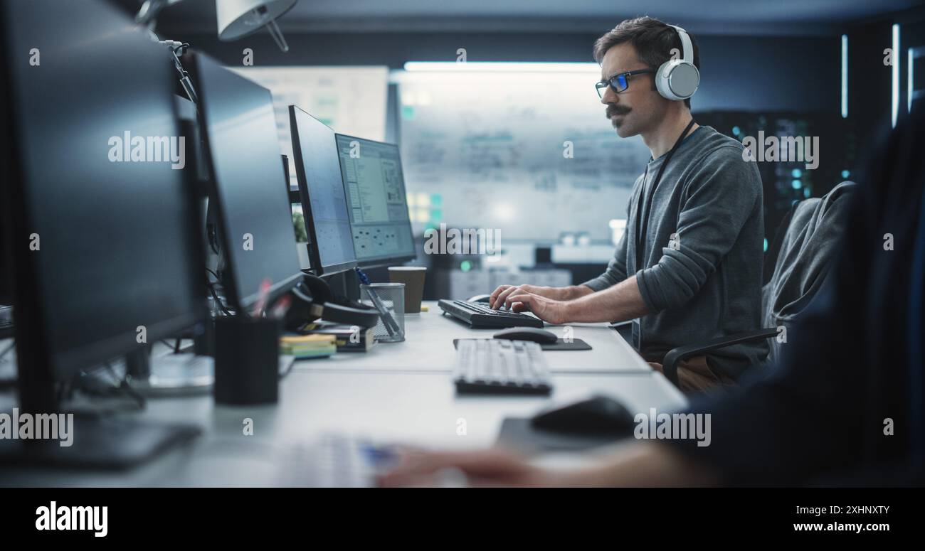 Business intelligence database analysis hi-res stock photography and ...