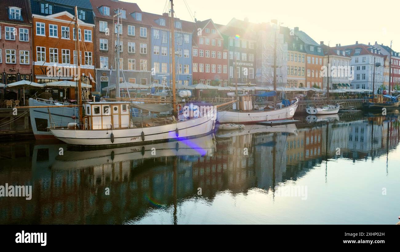 Postcardperfect hi-res stock photography and images - Alamy