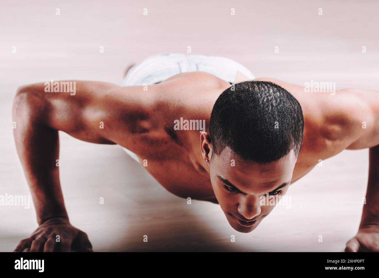 Serious gaze focused hi-res stock photography and images - Alamy