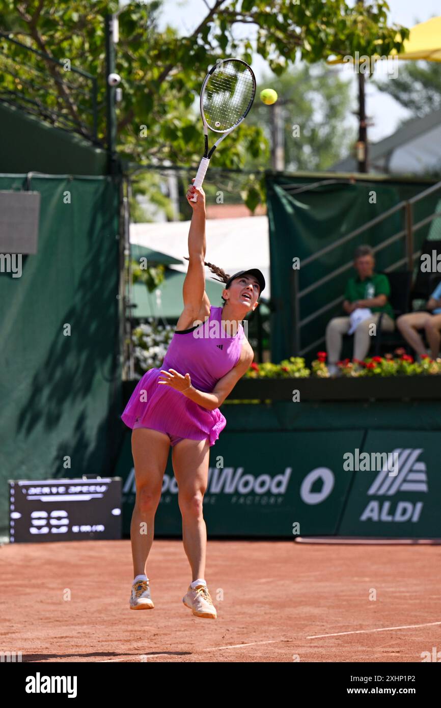 Elina avanesyan hi-res stock photography and images - Alamy