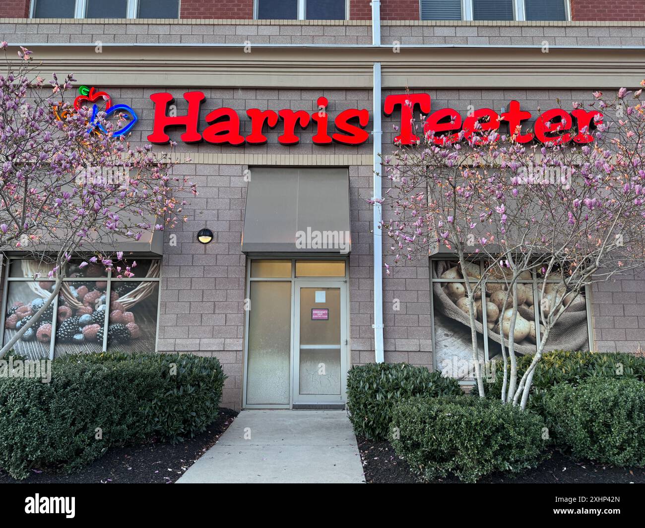 Fairfax, Virginia - March 24, 2024: Harris Teeter sign on a building ...