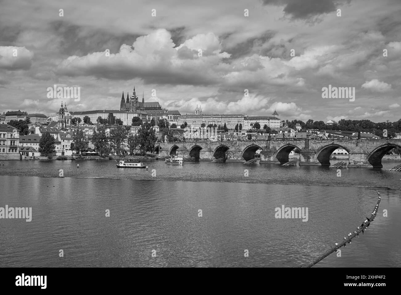 Cityscape view of Prague castle, Vltava river and Mala strana district ...