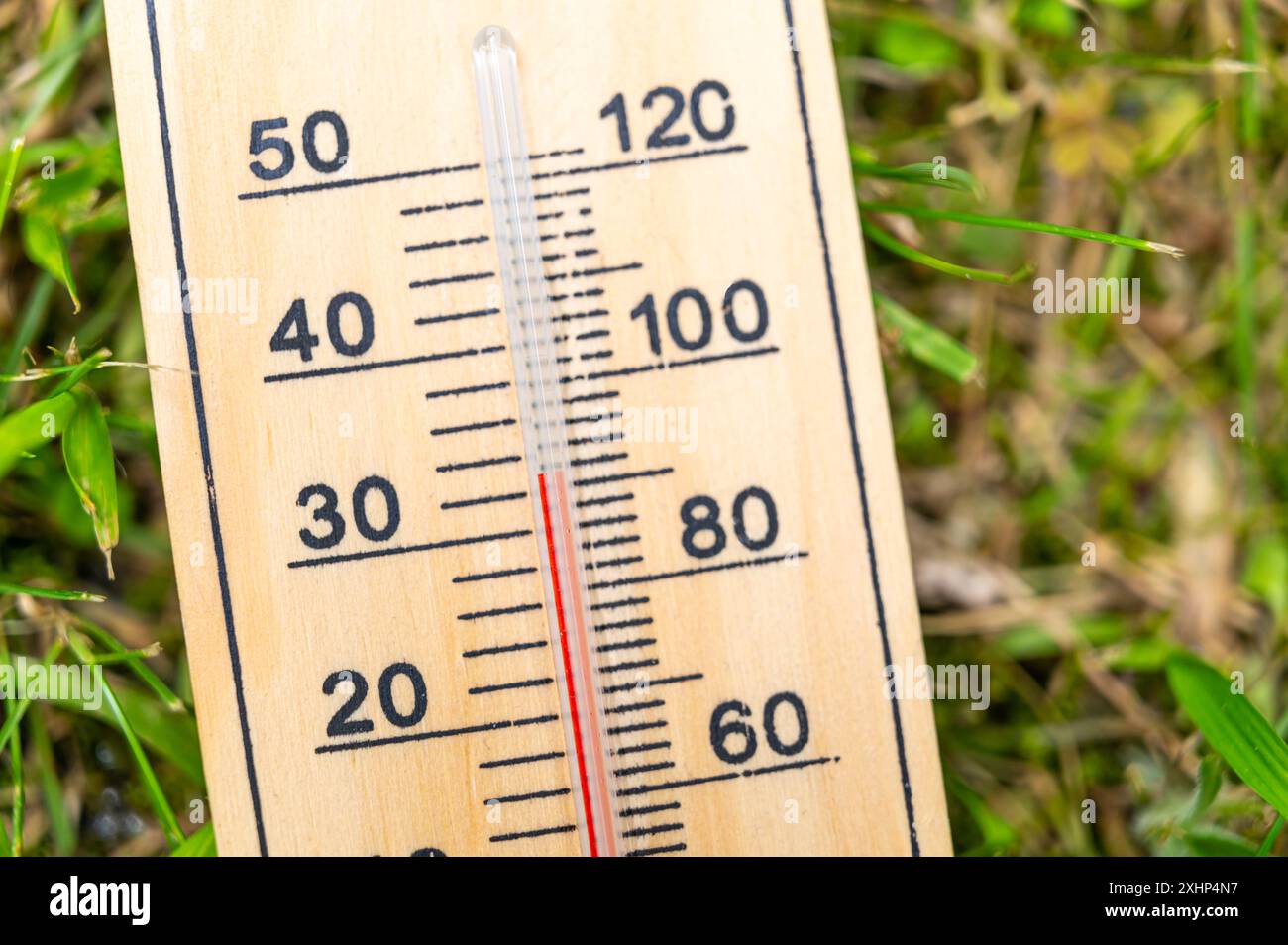 Average temperatures rising hi-res stock photography and images - Alamy