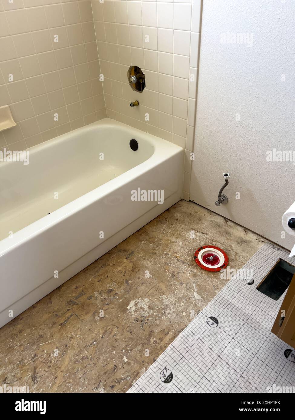 Exposed subfloor hi-res stock photography and images - Alamy