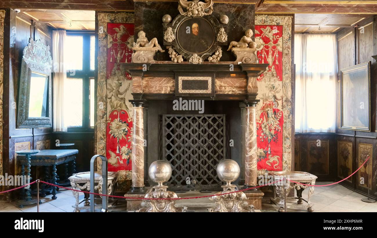 Royalinterior hi-res stock photography and images - Alamy