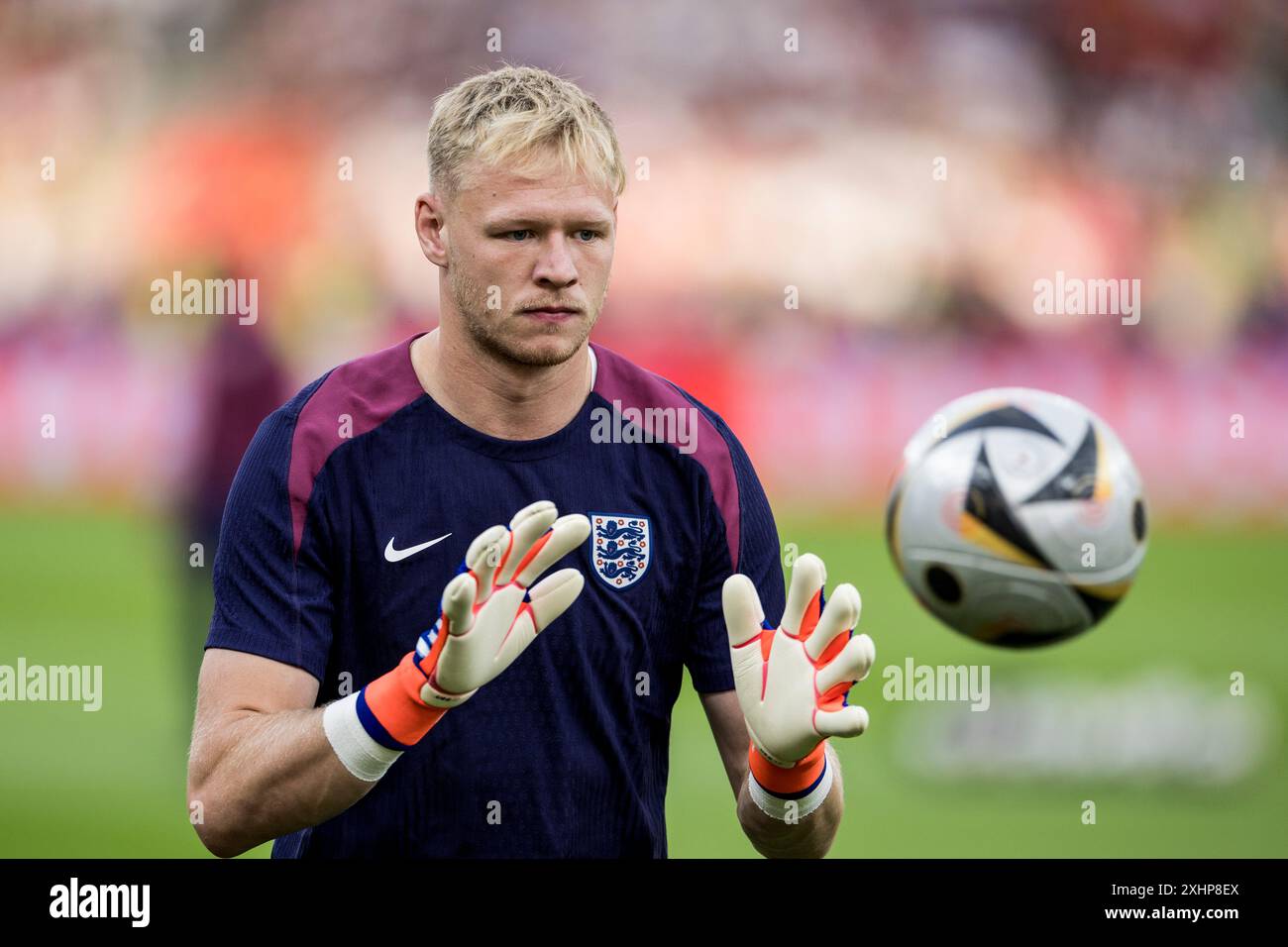 Aaron ramsdale goalkeeper hi-res stock photography and images - Alamy
