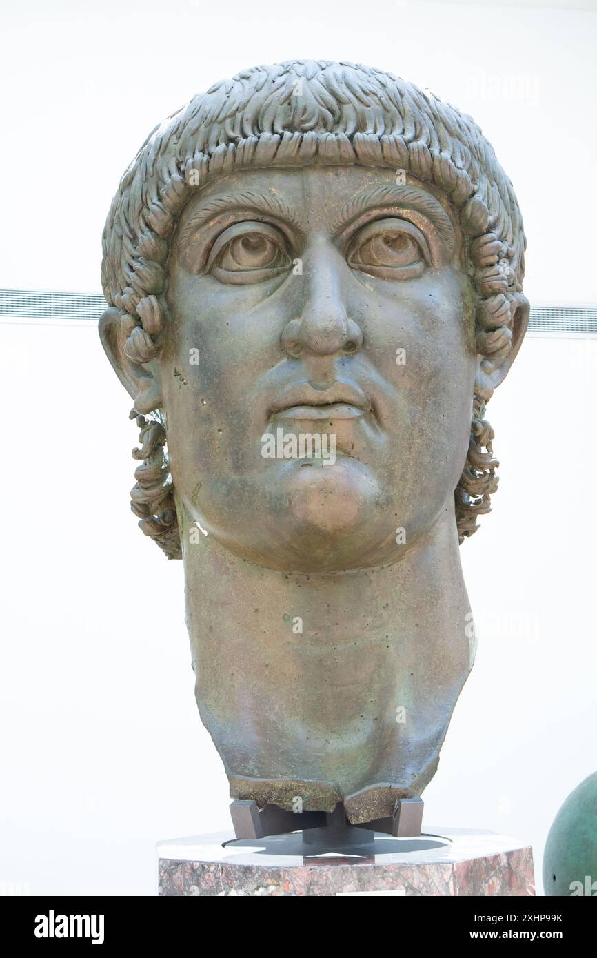 Bronze colossus of constantine hi-res stock photography and images - Alamy