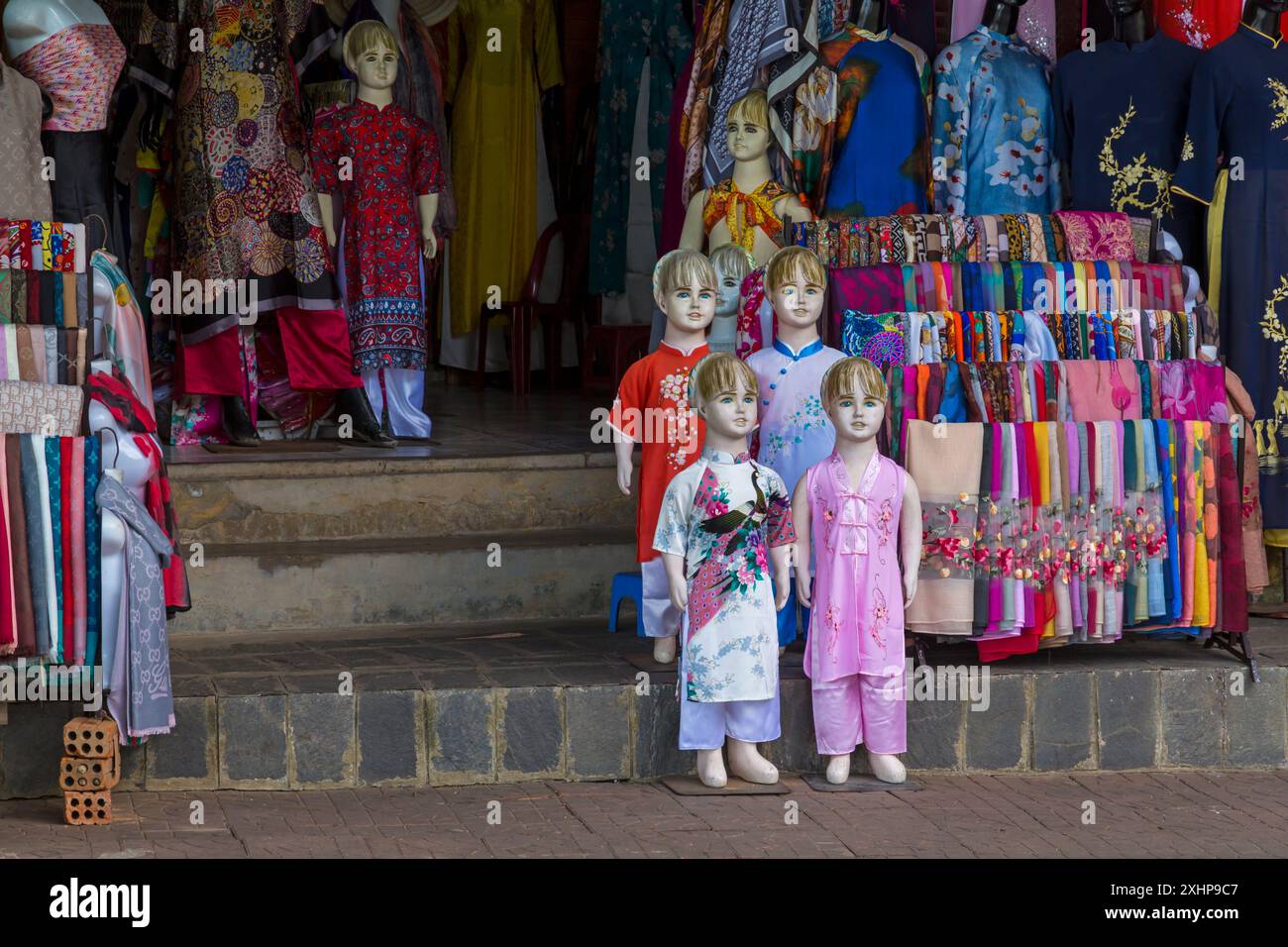 Shop selling Vietnamese goods and clothes with clothed mannequins at ...