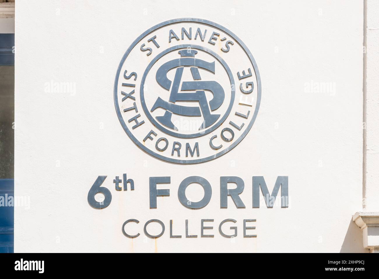 6th Form Logo