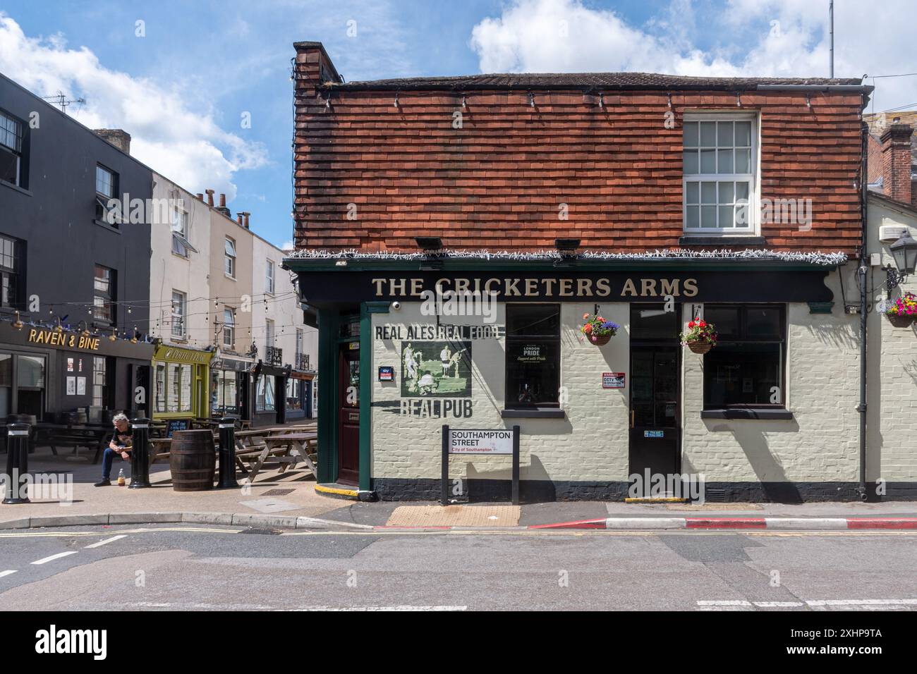 The Cricketers Arms pub in Southampton, Hampshire, England, UK, a ...