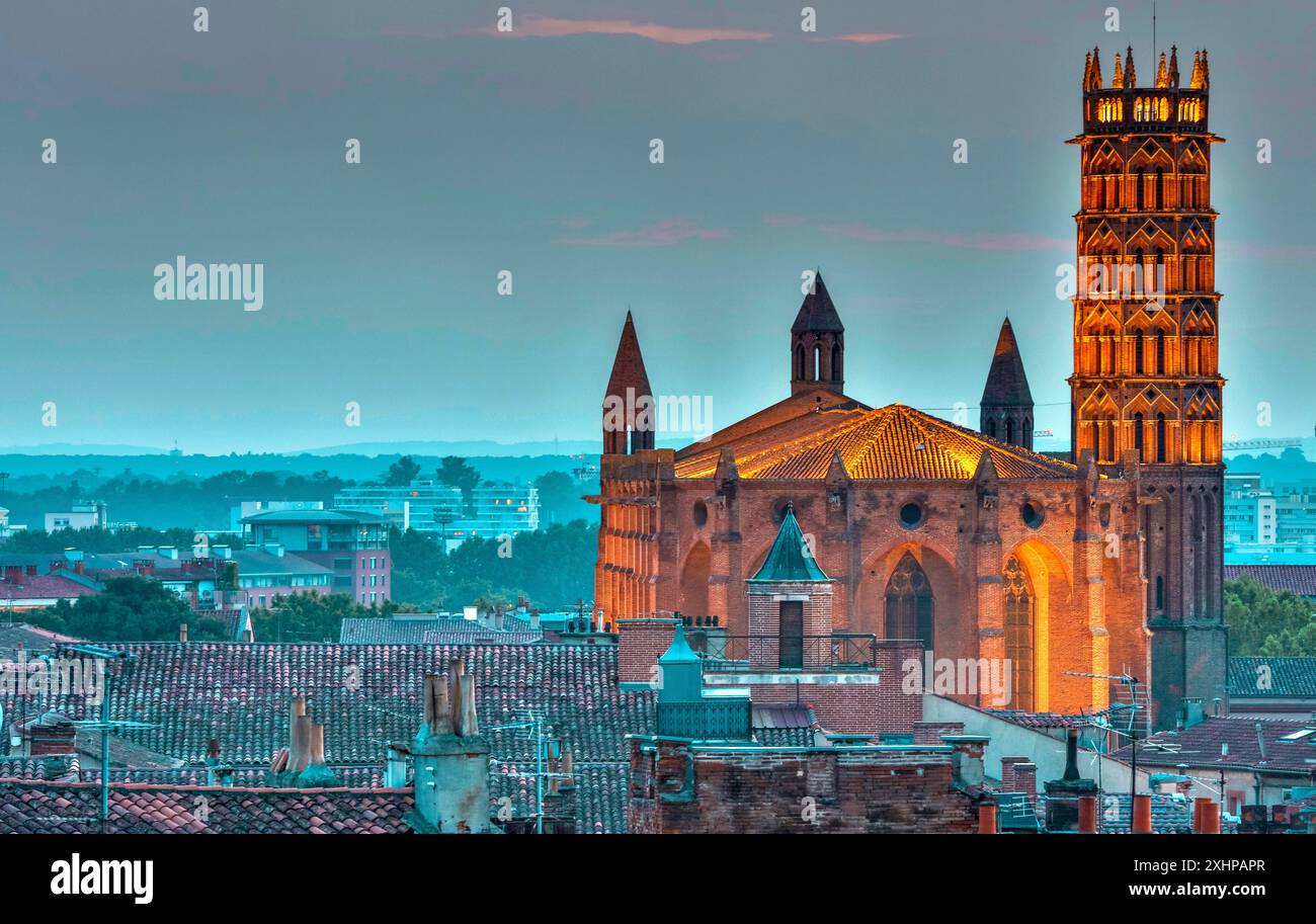 France, Haute Garonne, Toulouse, Les Jacobins, Jacobin convent, night ...