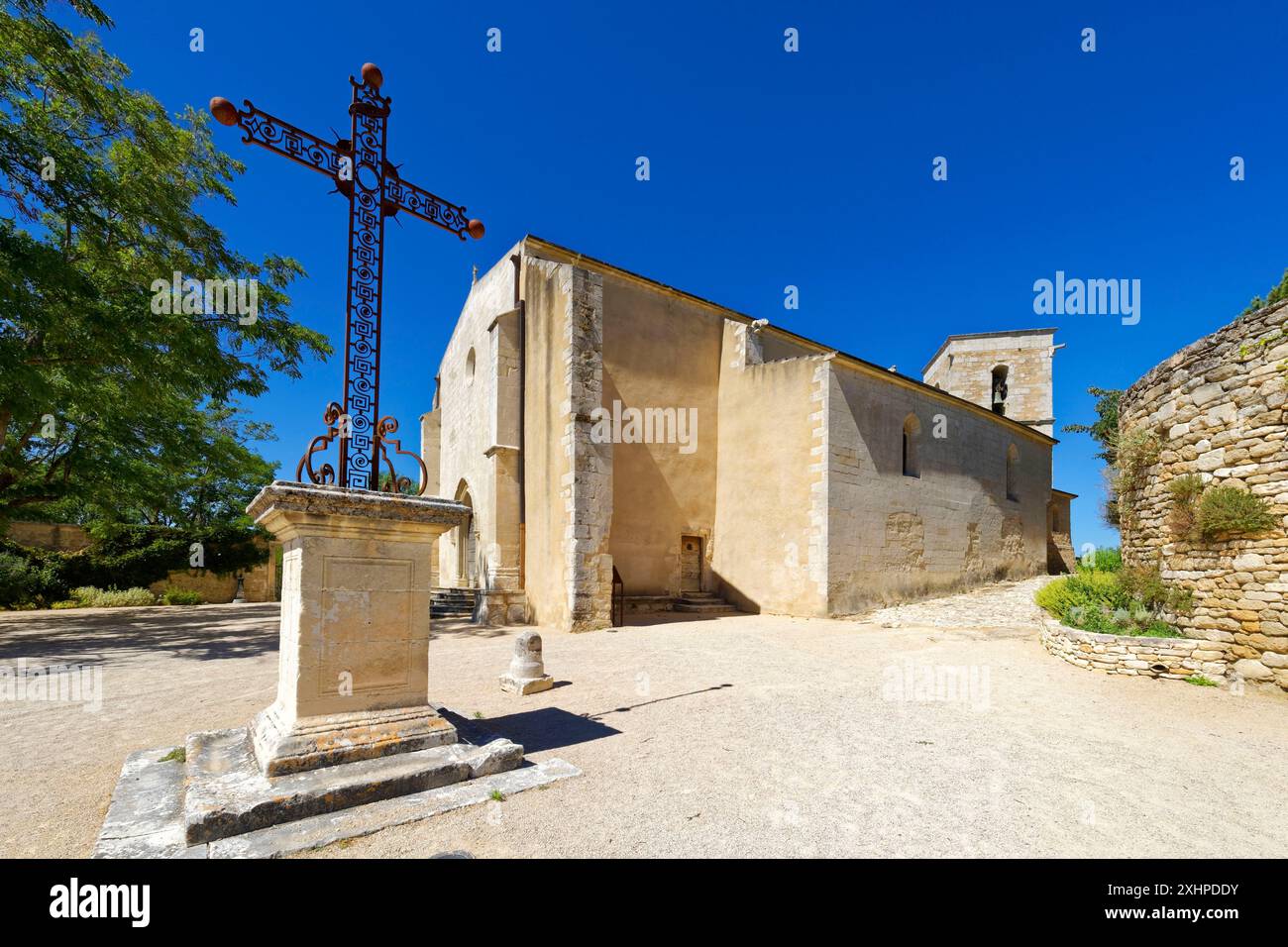 France, Vaucluse, Luberon regional nature park, Menerbes, labelled Les ...