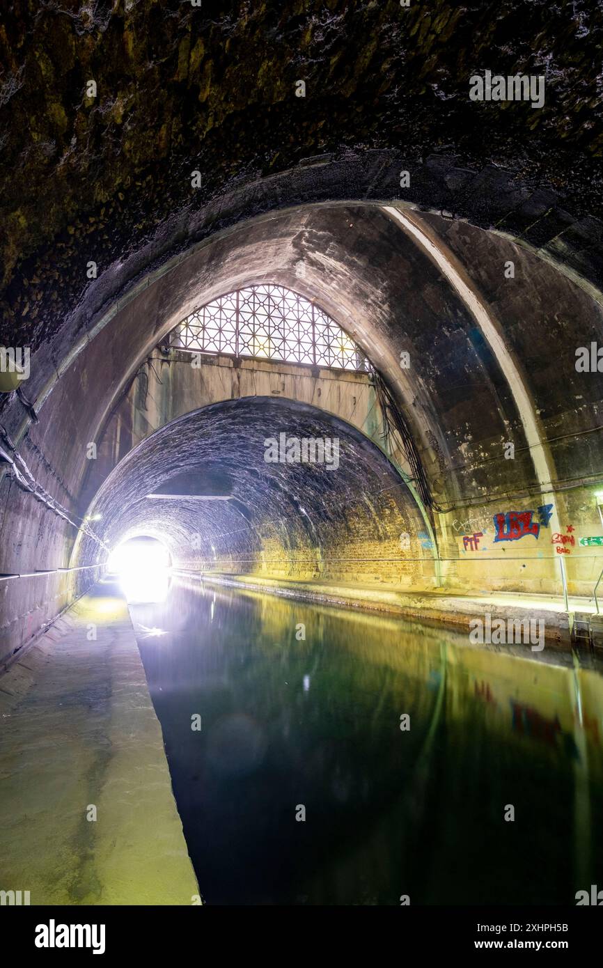 France, Paris, the underground vault of the Canal Saint Martin ...
