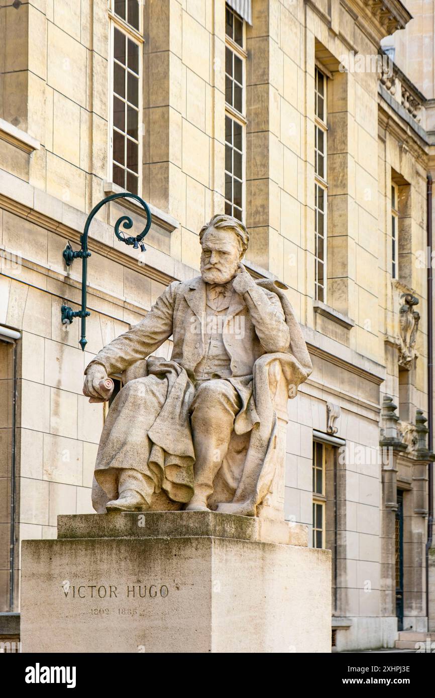 France, Paris, Sorbonne University, statue of Victor Hugo Stock Photo ...