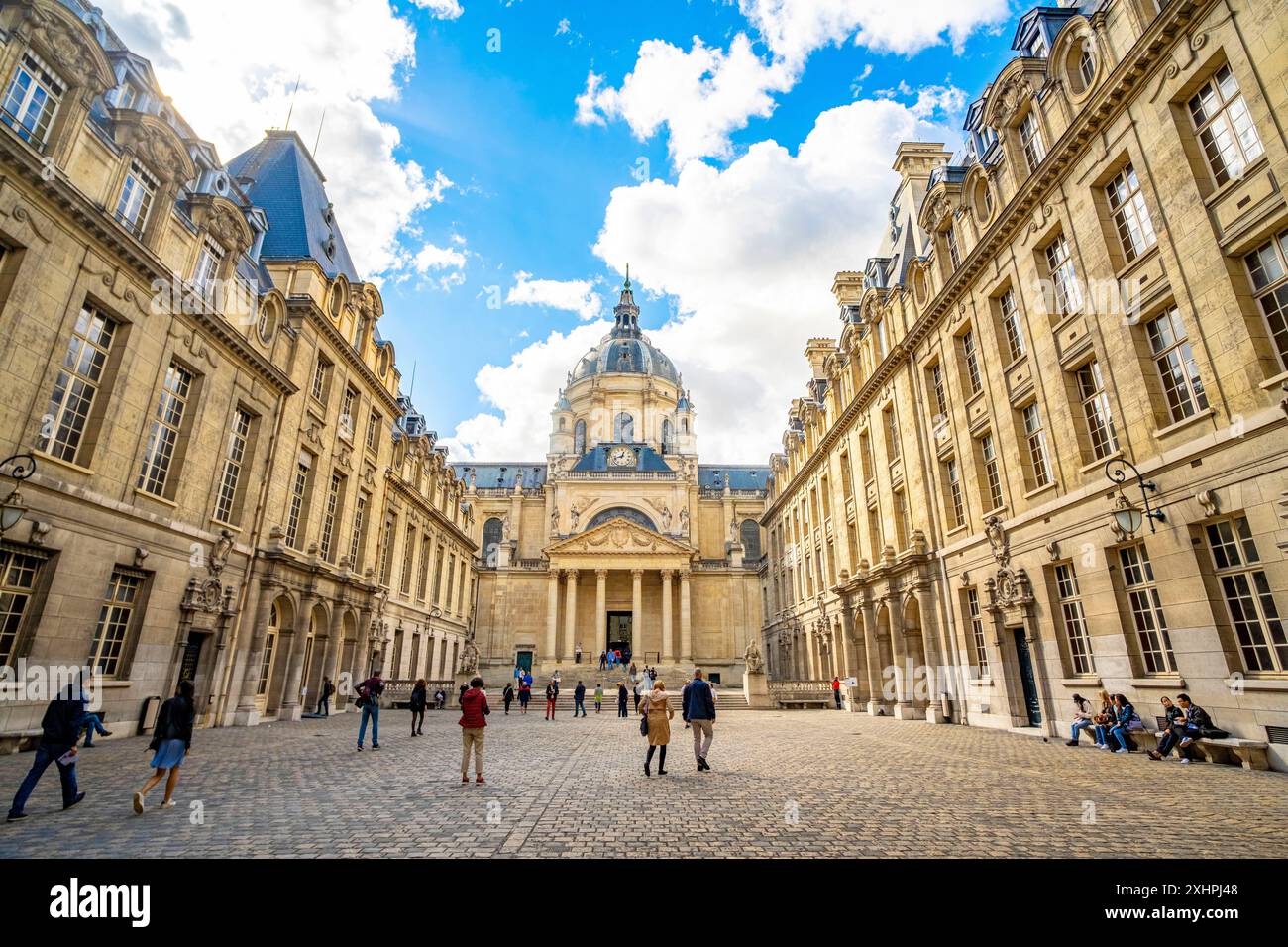 Paris sorbonne university entrance hi-res stock photography and images ...